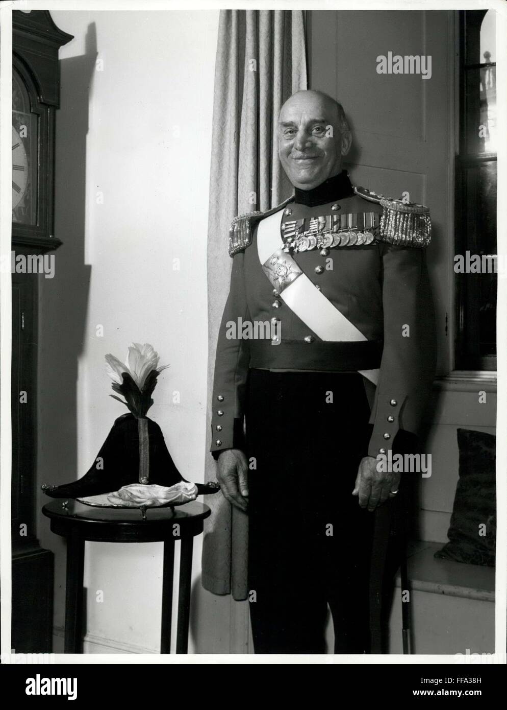 1976 - Military Knights Of Windsor: Colonel Fraser photographed in his ...