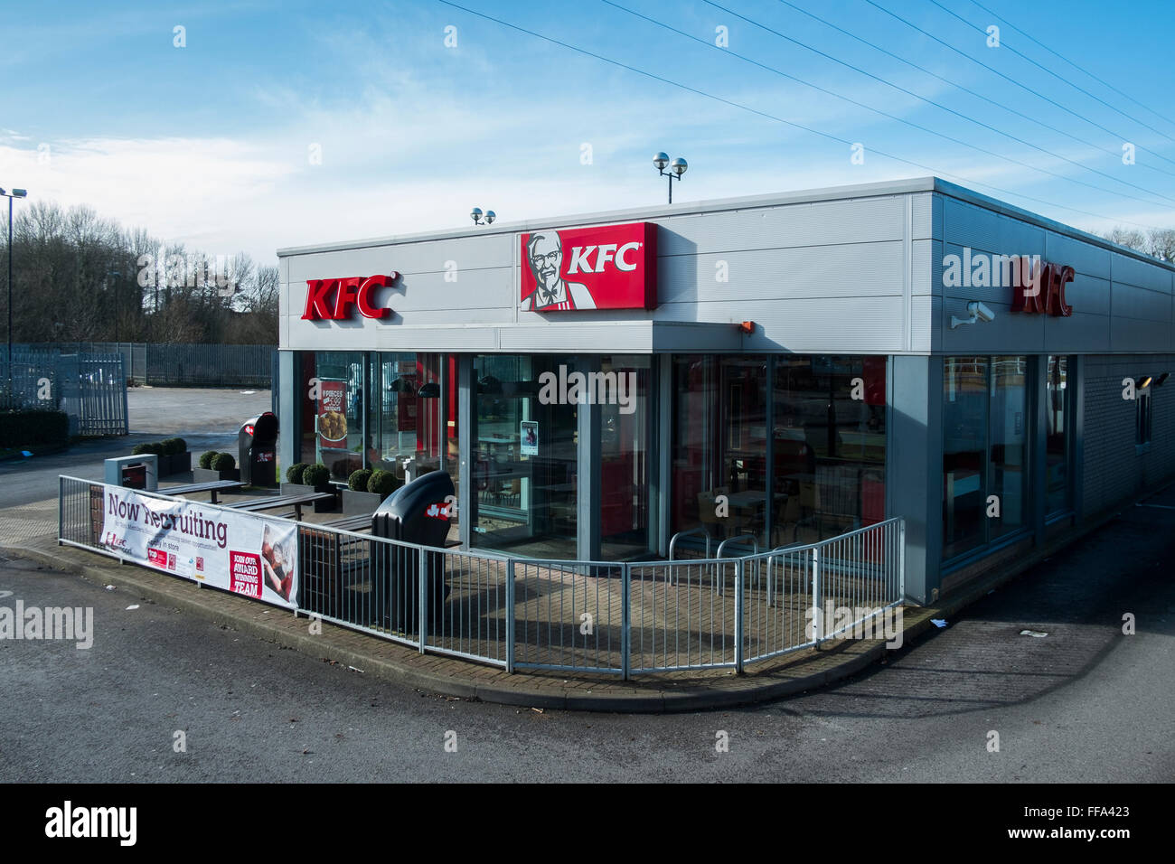 KFC Enham Arch Retail Park, Andover, Hampshire Stock Photo - Alamy