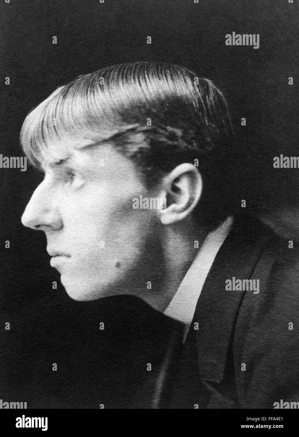 AUBREY VINCENT BEARDSLEY /n(1872-1898). English artist. Photographed in ...