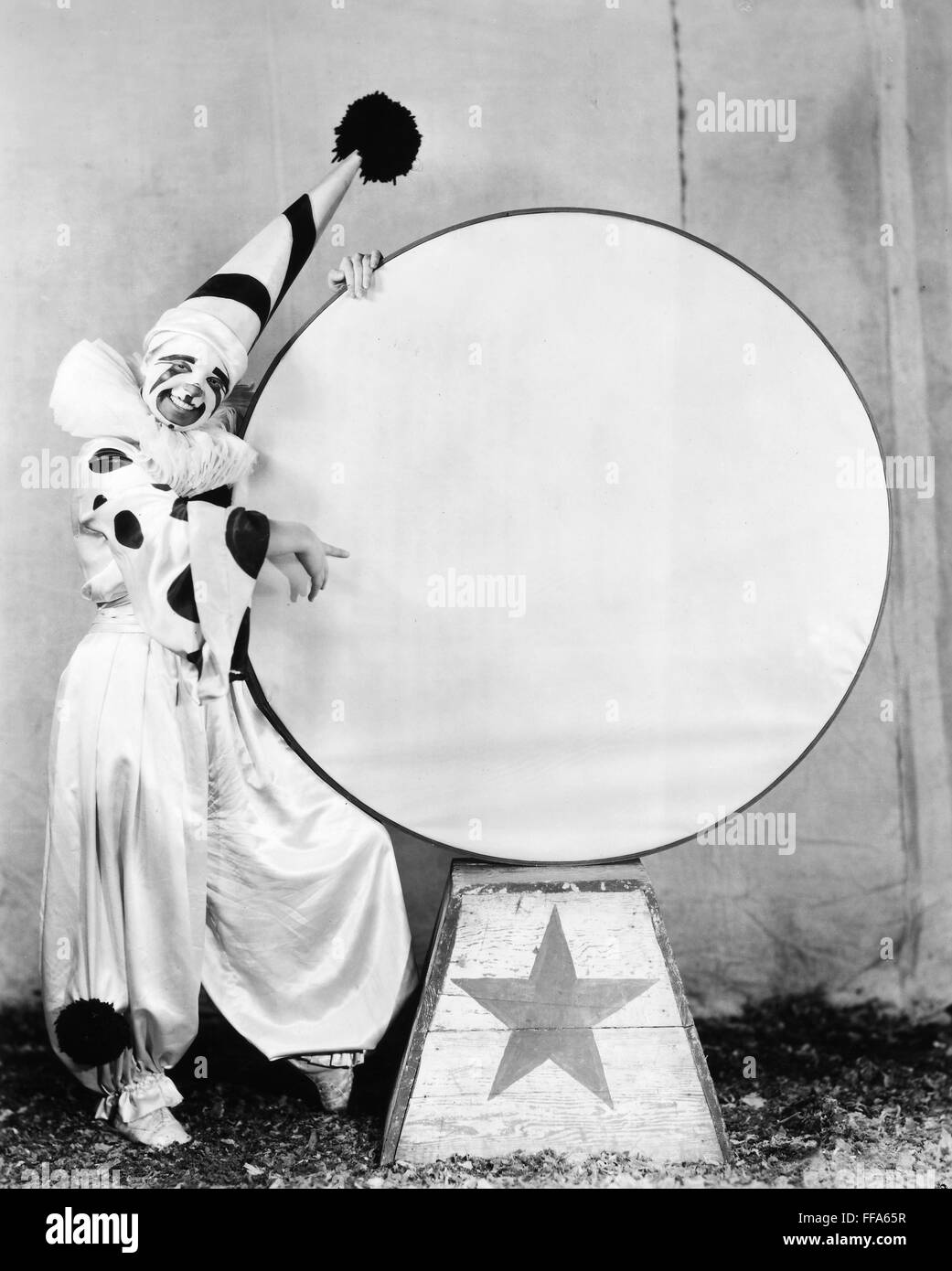 CIRCUS CLOWN. /nPhotograph Stock Photo - Alamy