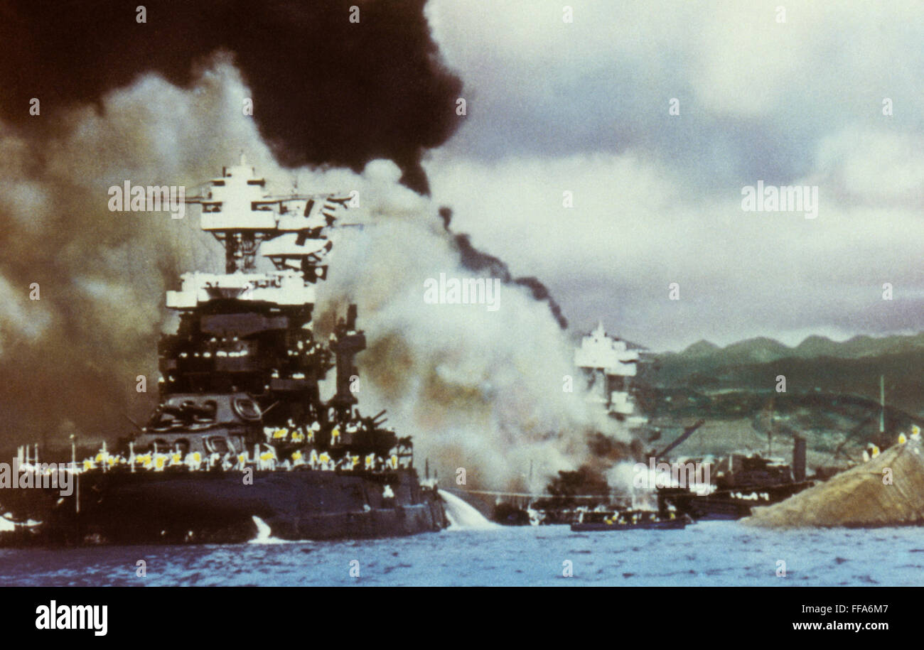 WWII: PEARL HARBOR ATTACK. /nUSS Oklahoma capsized and USS Maryland ...