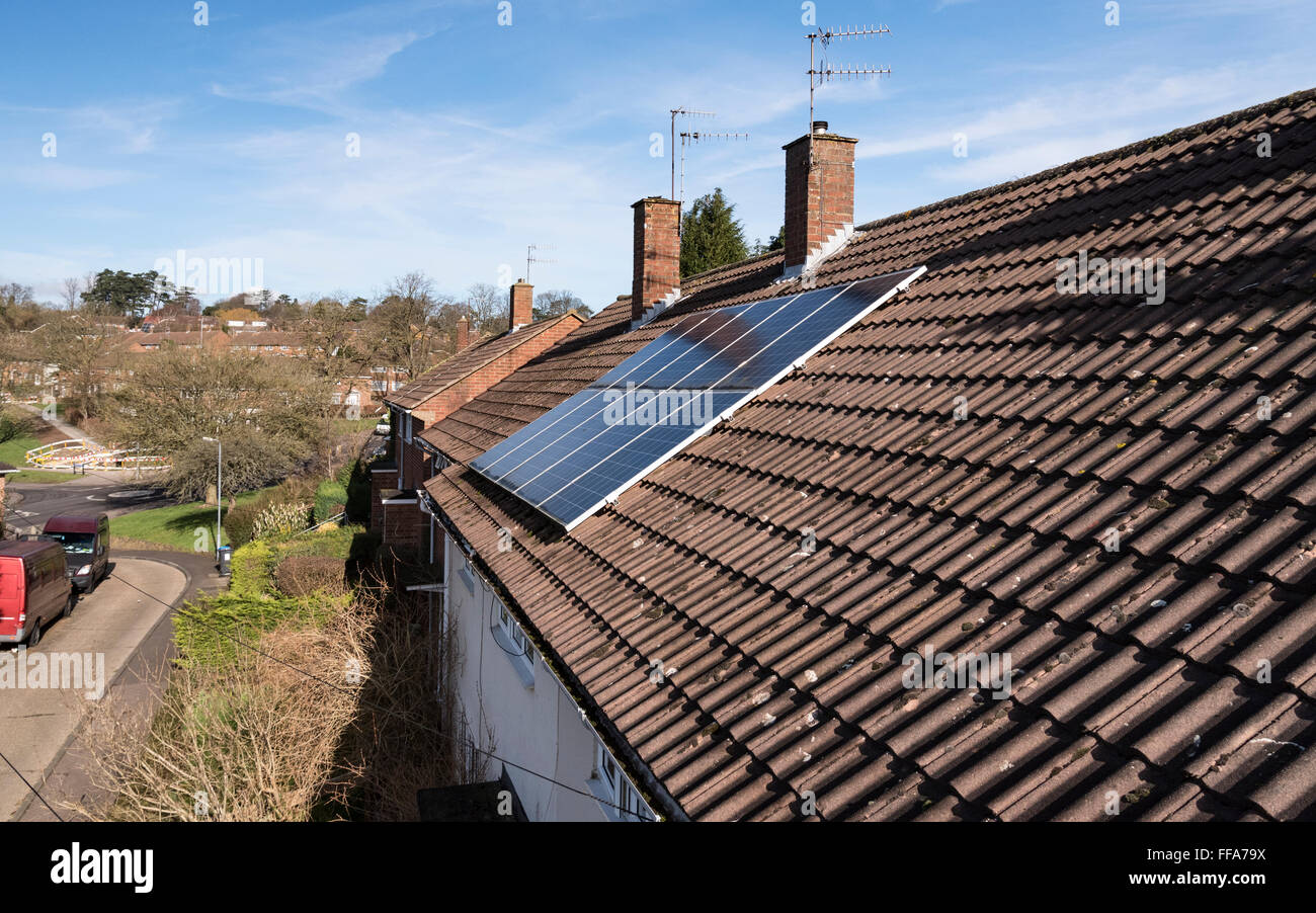 Solar photovoltaic panels house uk hi-res stock photography and images ...