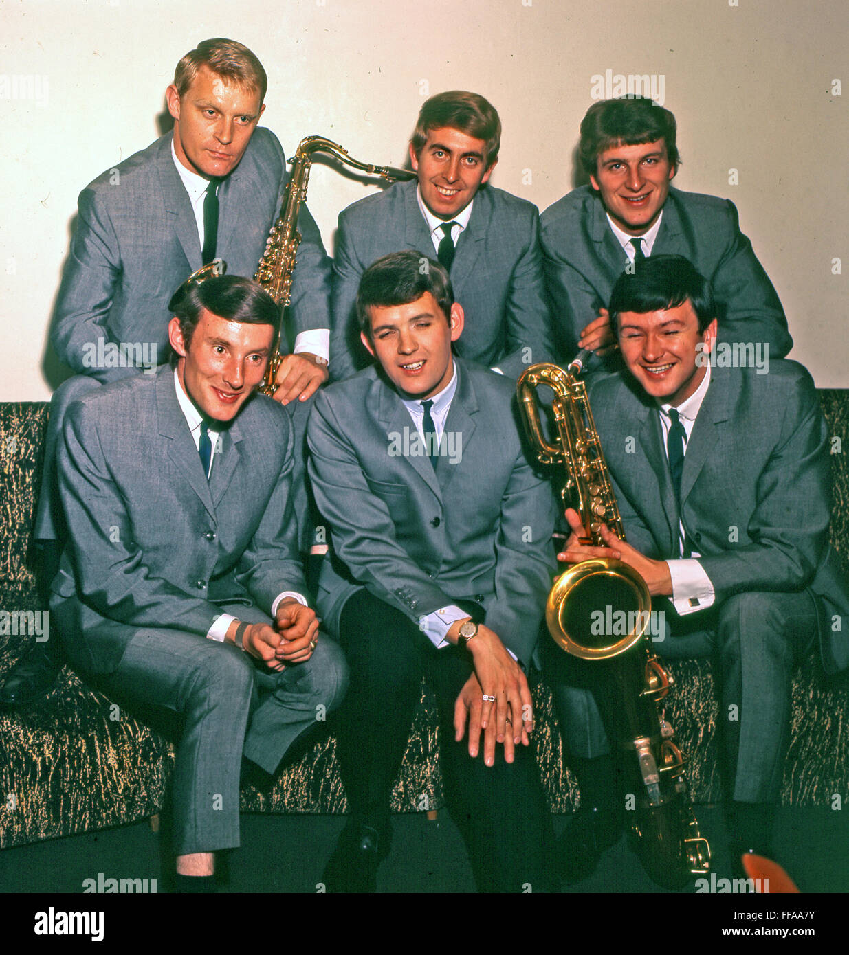 CLIFF BENNETT AND THE REBEL ROUSERS English R&B group in 1964 Stock ...