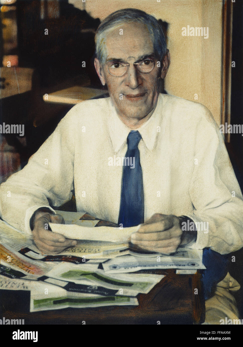 UPTON SINCLAIR (1878-1968). /nAmerican writer and social refomrmer. Oil ...