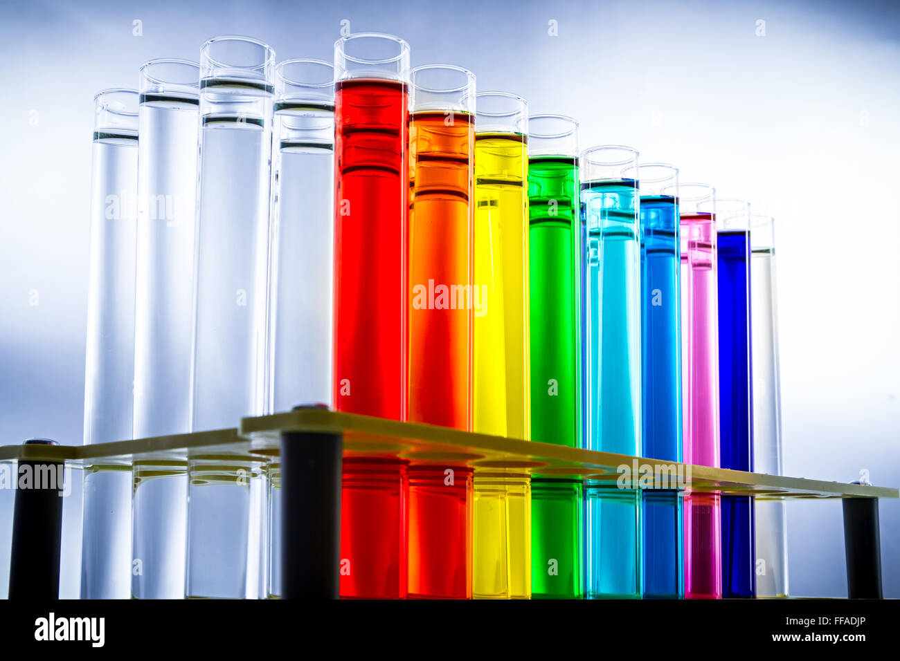 Tube colors hi-res stock photography and images - Alamy