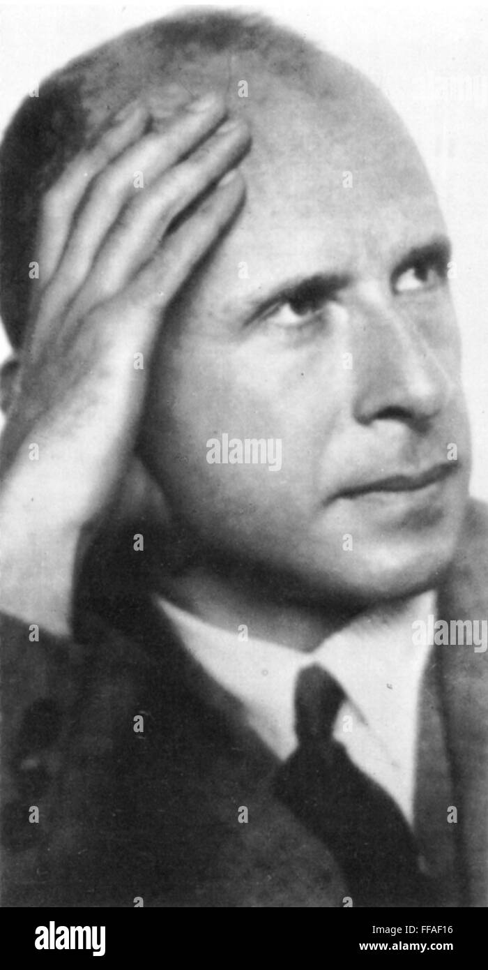 MAX SCHUR (1897-1969). /nAustrian psychoanalyst. Photographed in the ...