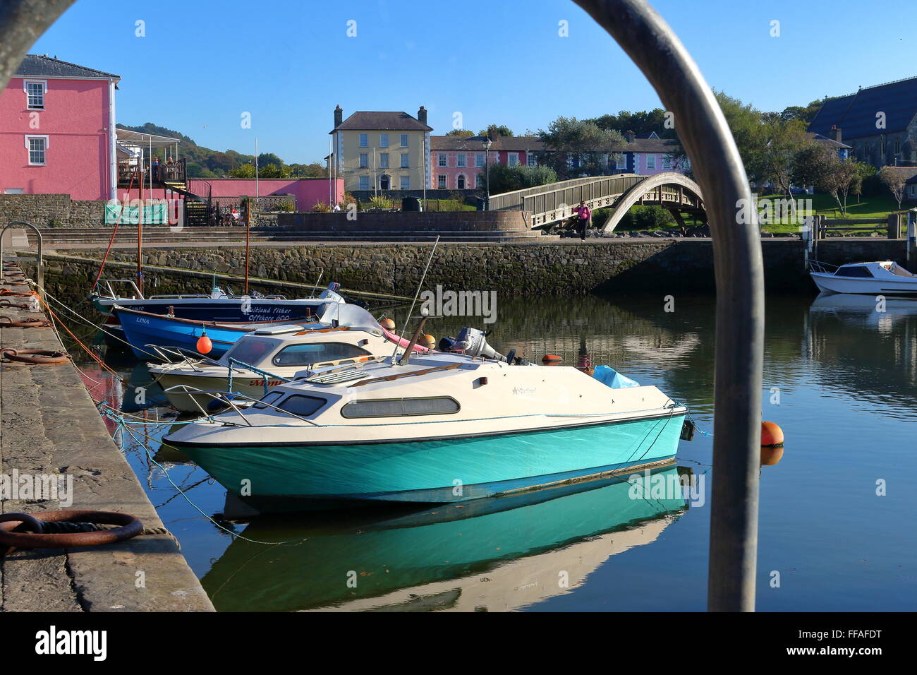 Aberaeron harbour wales boat hi-res stock photography and images - Alamy