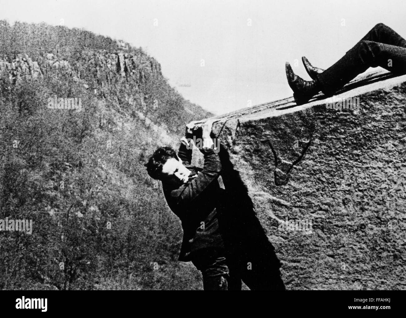 HARRY HOUDINI (1874-1926). /nAmerican magician. Film still Stock Photo ...