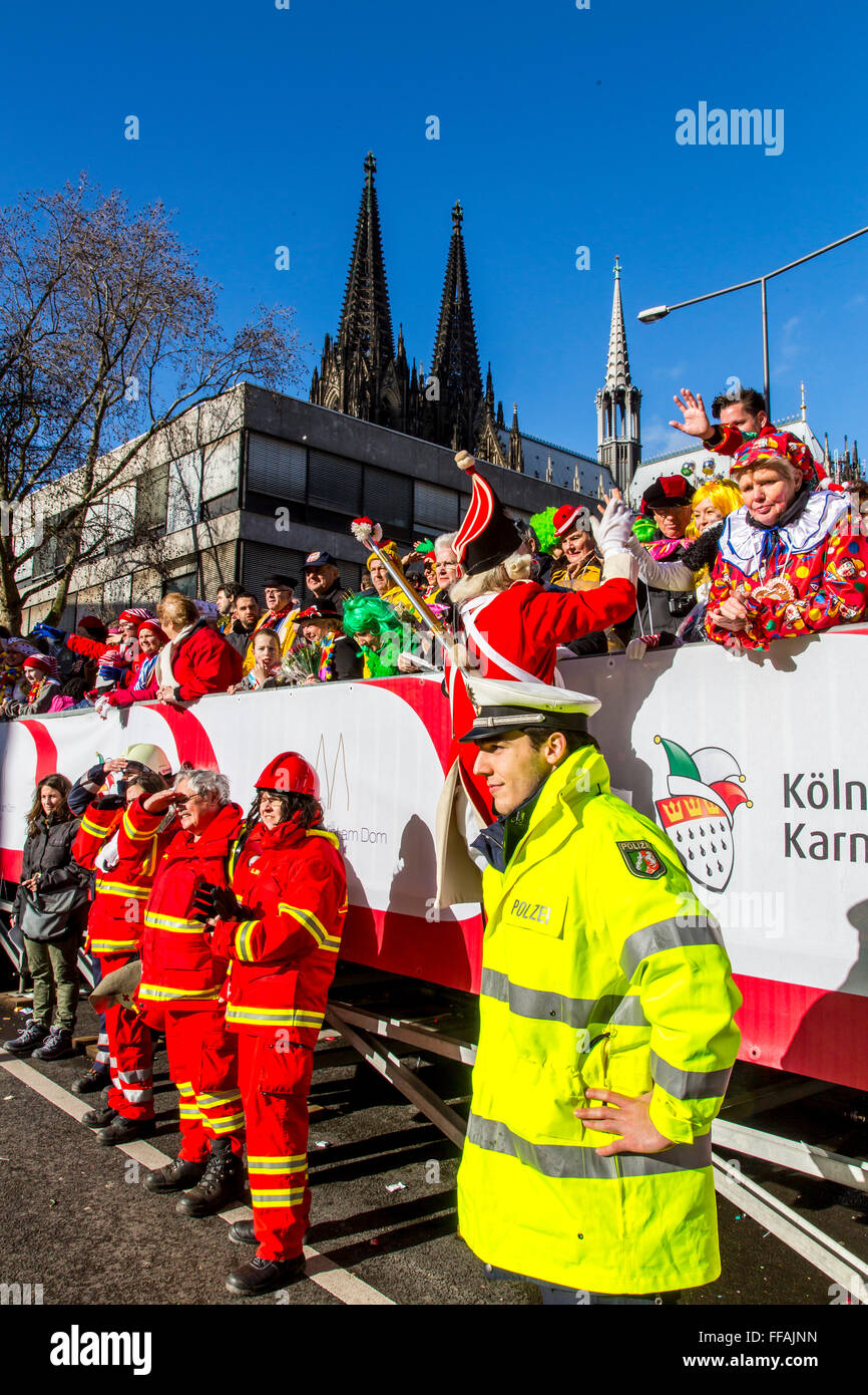 Police operation during street carnival in Cologne, Germany, during ...