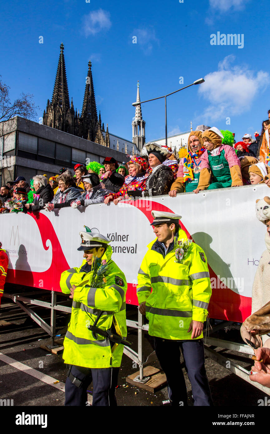 Police operation during street carnival in Cologne, Germany, during ...