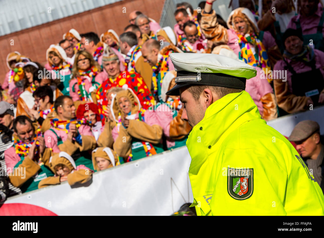 Police operation during street carnival in Cologne, Germany, during ...