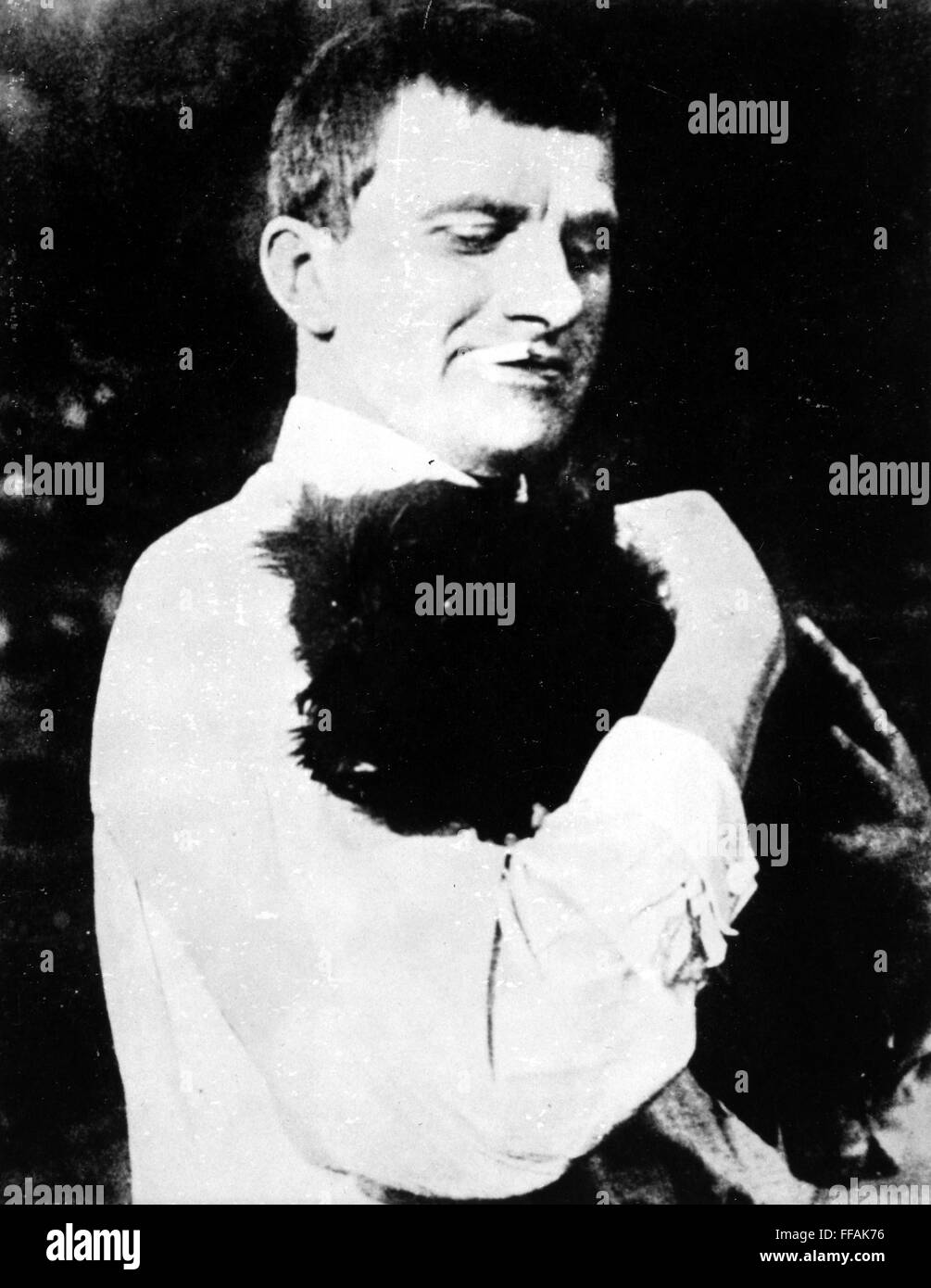 VLADIMIR MAYAKOVSKY /n(1893-1930). Russian poet Stock Photo - Alamy