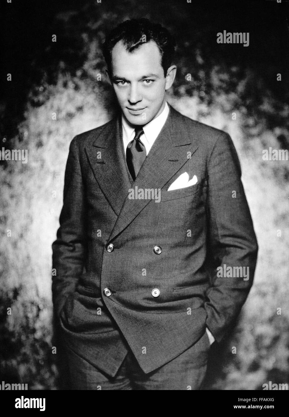CHARLES MACARTHUR /n(1895-1956). American journalist and playwright ...