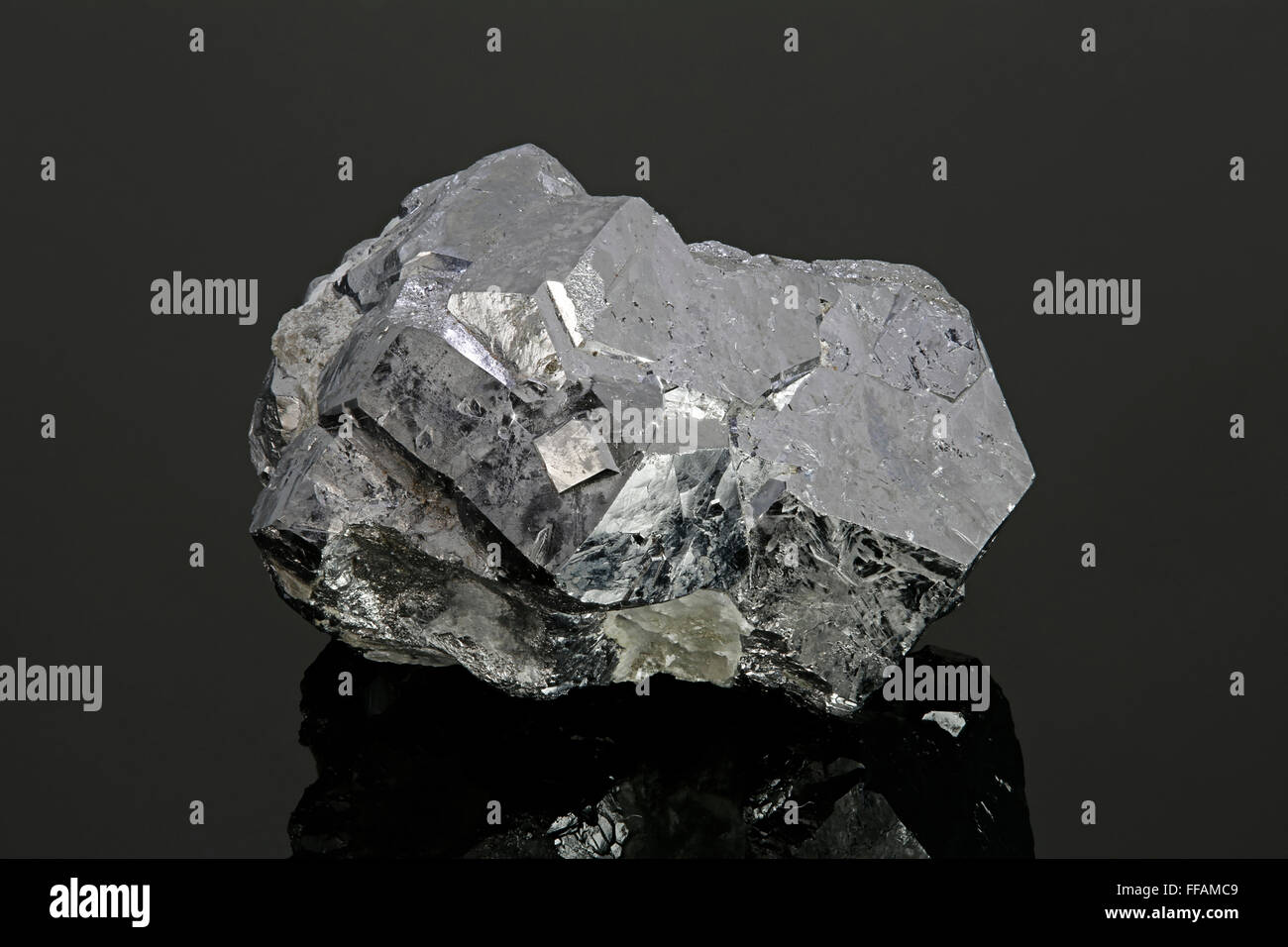 Cobalt Metal High Resolution Stock Photography and Images - Alamy