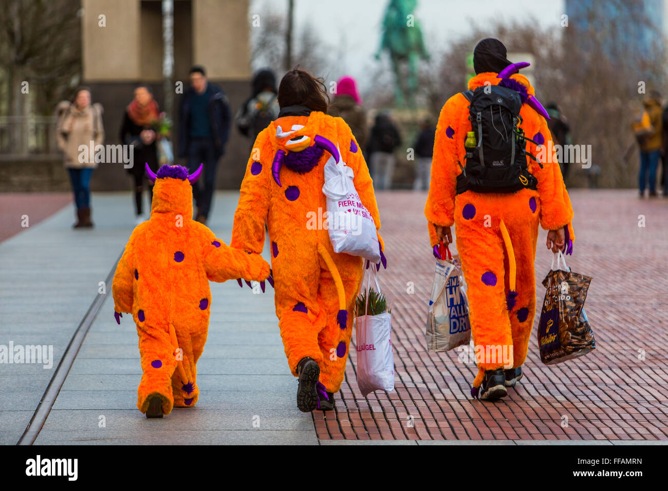 Street carnival parade and party in Cologne, Germany, at Carnival ...