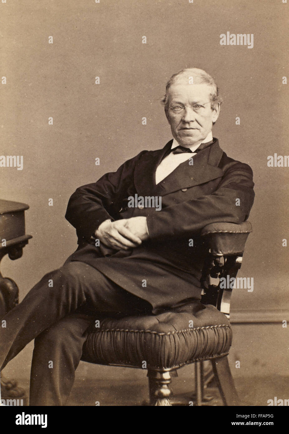 English physicist inventor hi-res stock photography and images - Alamy