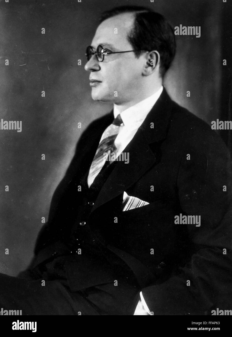 GEORGE SYLVESTER VIERECK /n(1884-1962). American (German-born) writer ...