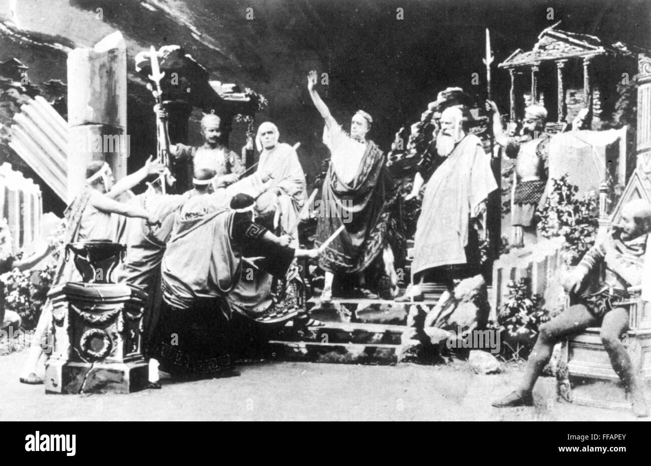 M╔LI╚S FILM, 1907. /nDirector Georges MΘliΦs in the role of William ...