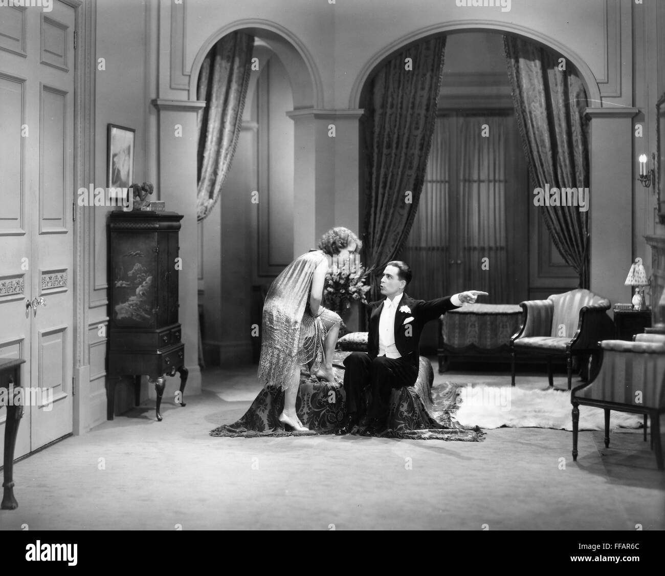 SILENT STILL: MAN & WOMAN Stock Photo - Alamy