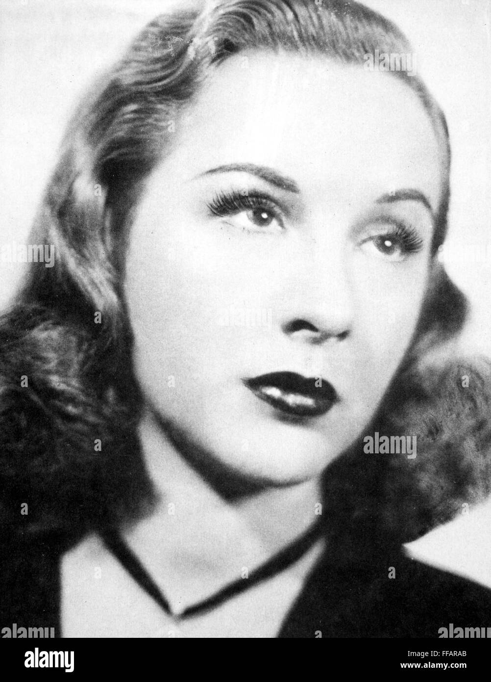 LEE WILEY (1910-1975). /nAmerican singer Stock Photo - Alamy