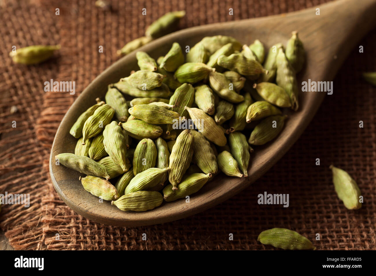 Raw Organic Cardamom Pods Ready to Use Stock Photo - Alamy