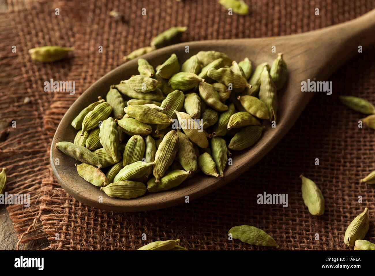 Raw Organic Cardamom Pods Ready to Use Stock Photo - Alamy