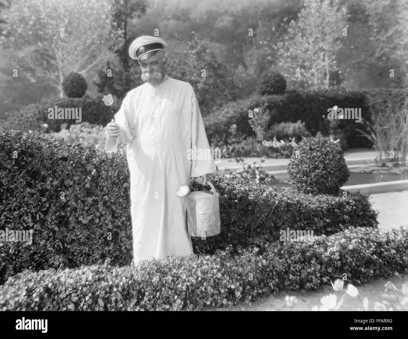 SILENT STILL: OLD MAN Stock Photo - Alamy