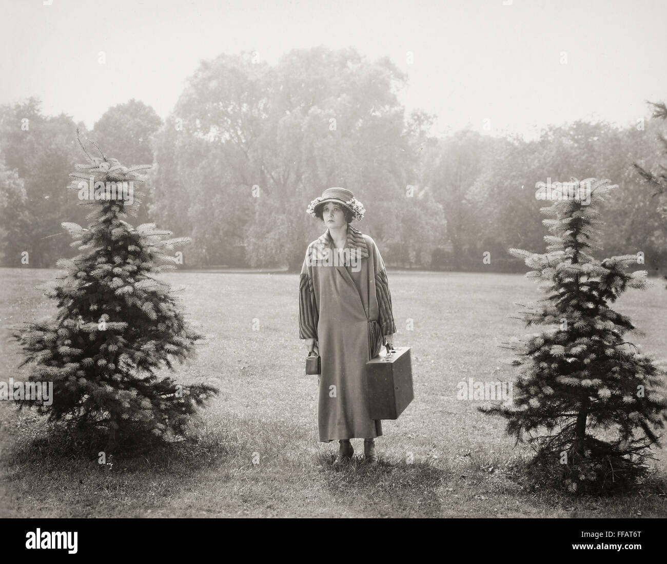 SILENT FILM STILL: WOMAN Stock Photo - Alamy
