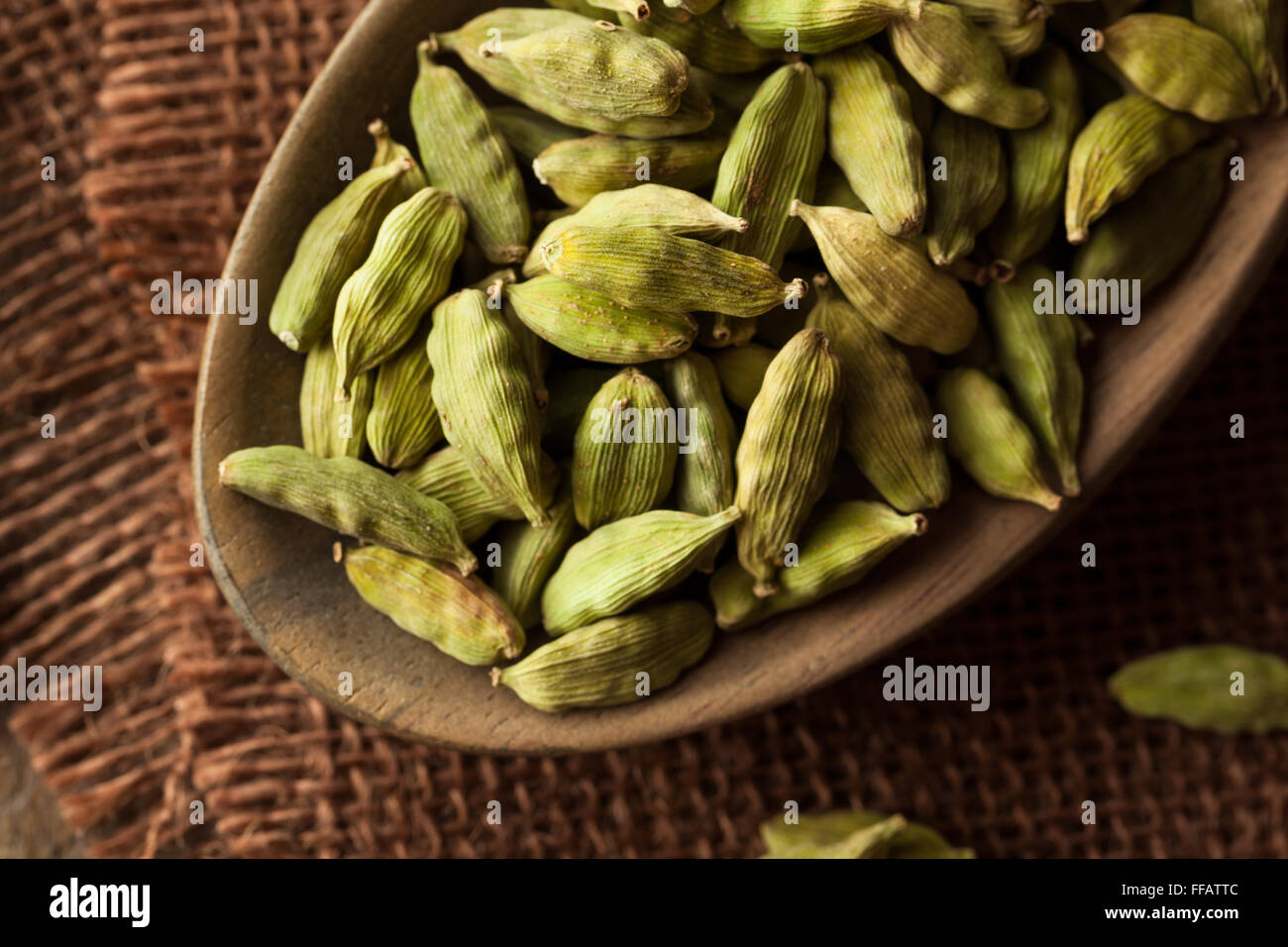 Raw Organic Cardamom Pods Ready to Use Stock Photo - Alamy