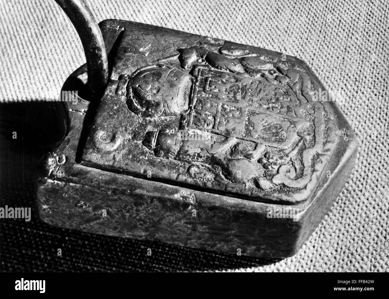 WOOLWEIGHT, 17th CENTURY. /nAn English woolweight from the time of King ...