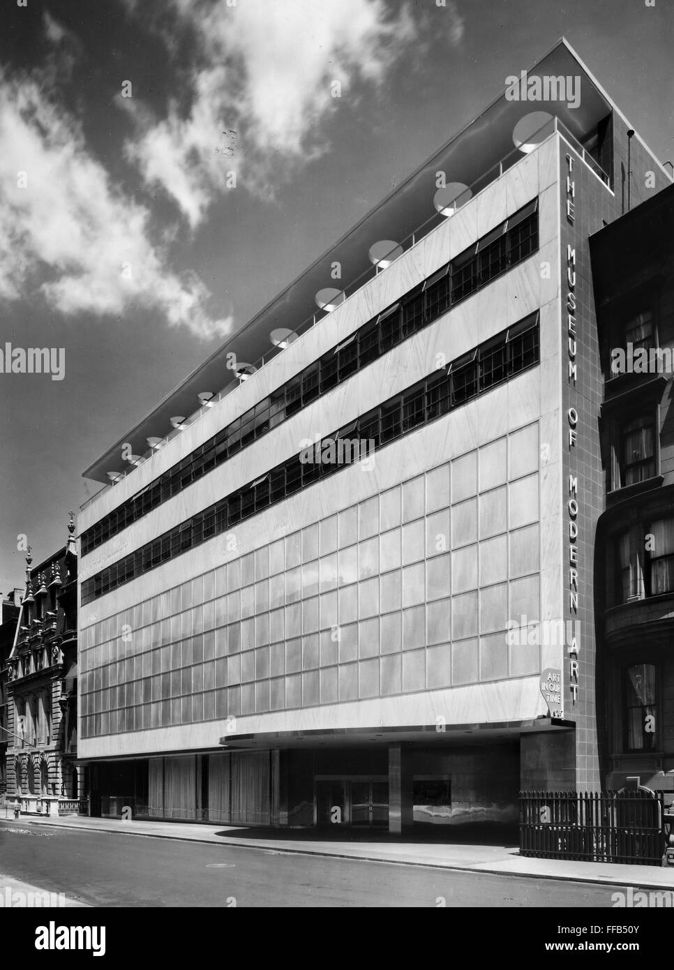 MUSEUM OF MODERN ART. /nThe Museum of Modern Art building at 11 East ...