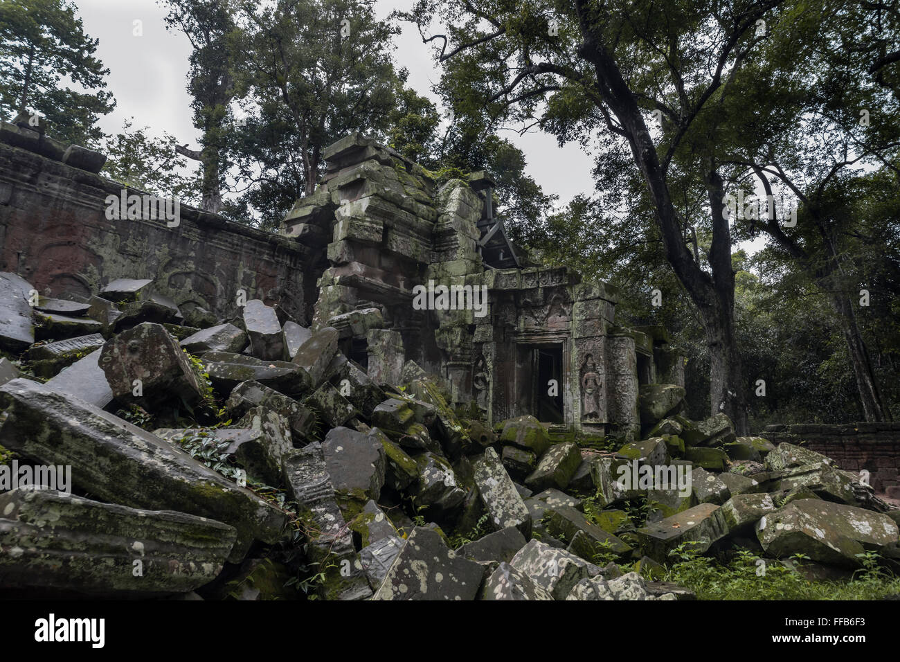 Perimeter wall hi-res stock photography and images - Alamy