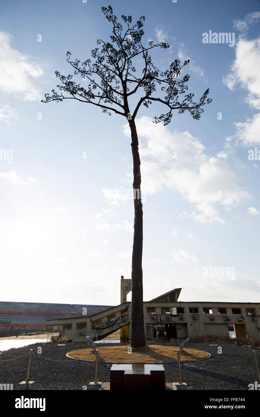 Tsunamis japan hi-res stock photography and images - Alamy