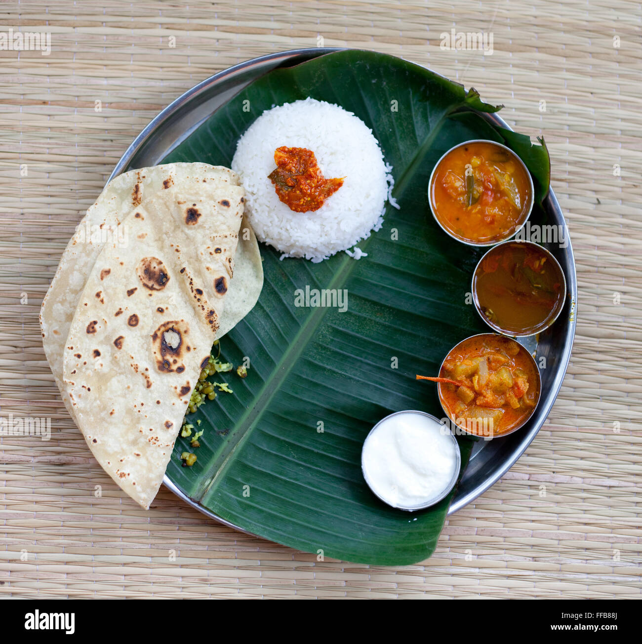 Indian Thali Banana Leaf High Resolution Stock Photography and Images ...