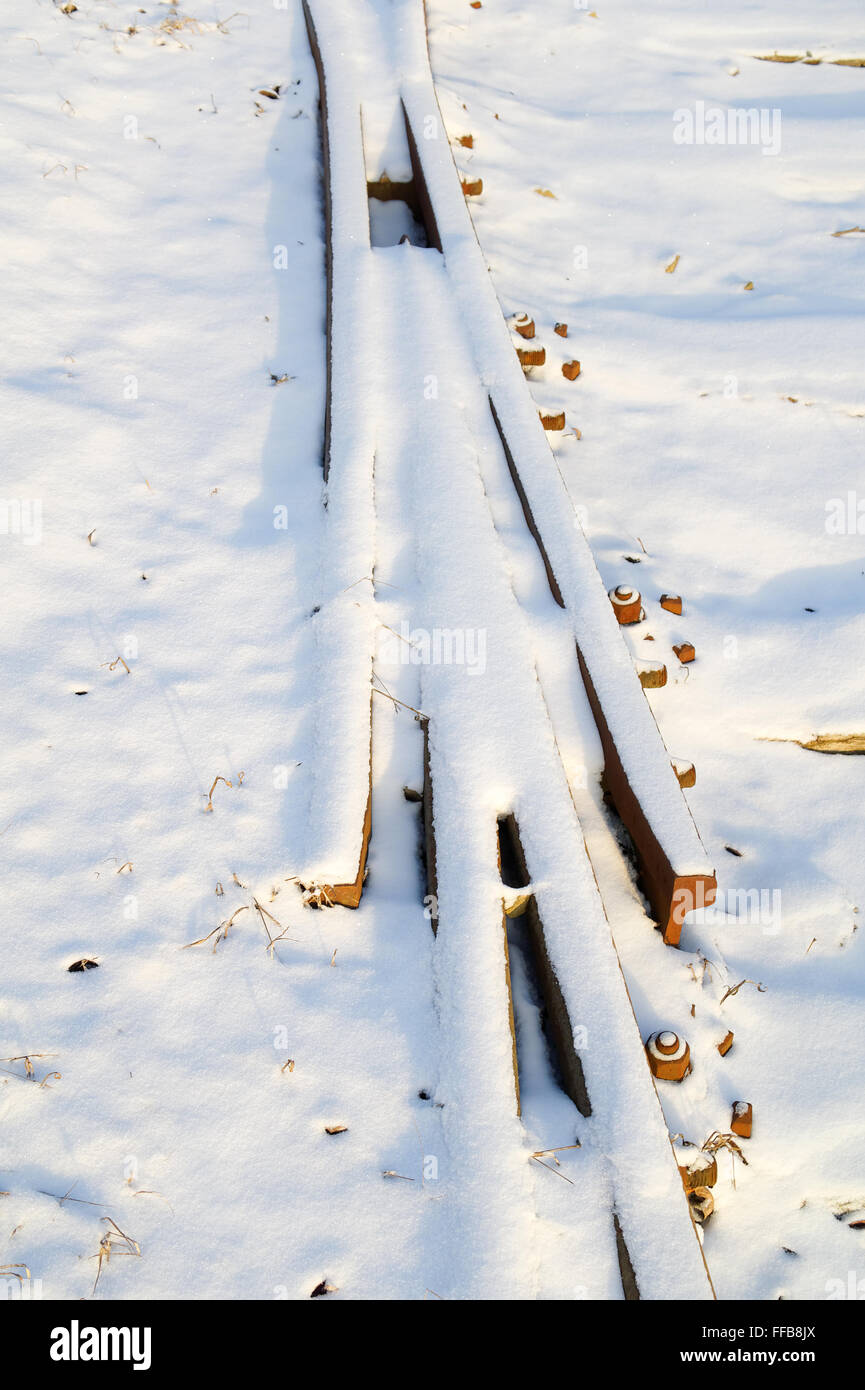 Rusty rails hi-res stock photography and images - Alamy