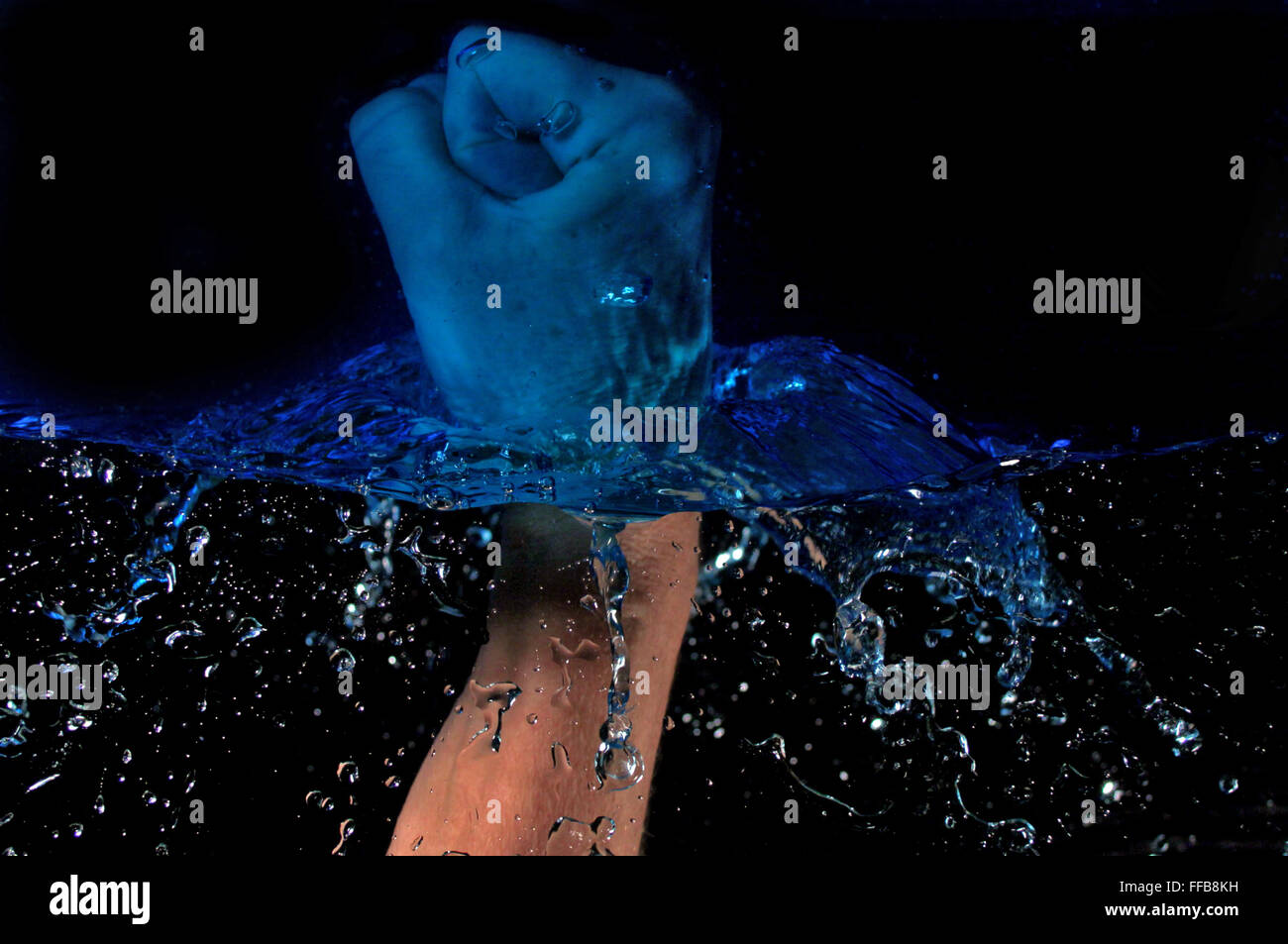 Smashing Stock Photos & Smashing Stock Images - Alamy