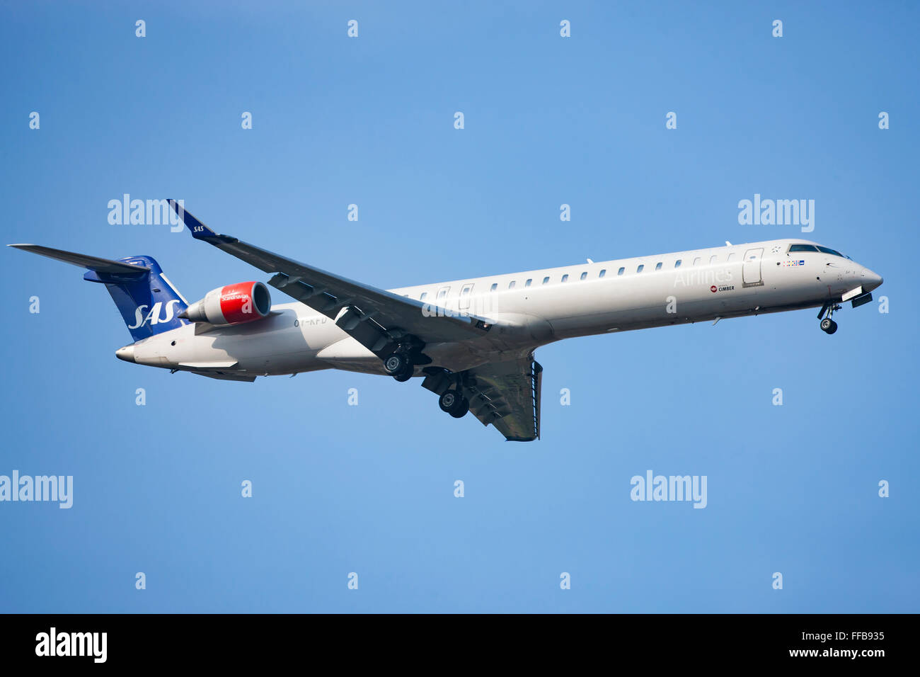 SAS, airliner, in flight Stock Photo - Alamy