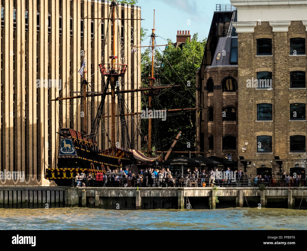 Rigging of the golden hinde hi-res stock photography and images - Alamy