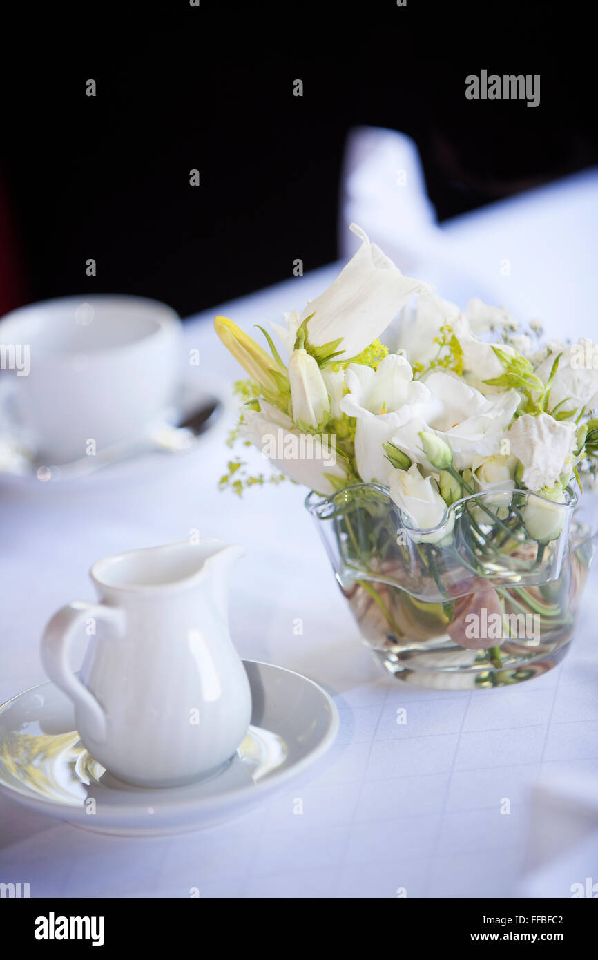 Wedding table hi-res stock photography and images - Alamy