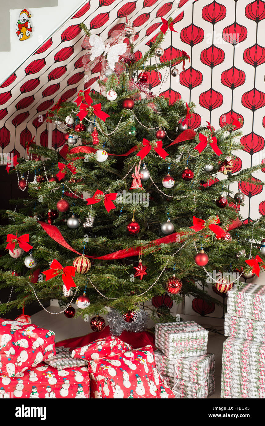 Natural christmas tree hi-res stock photography and images - Alamy