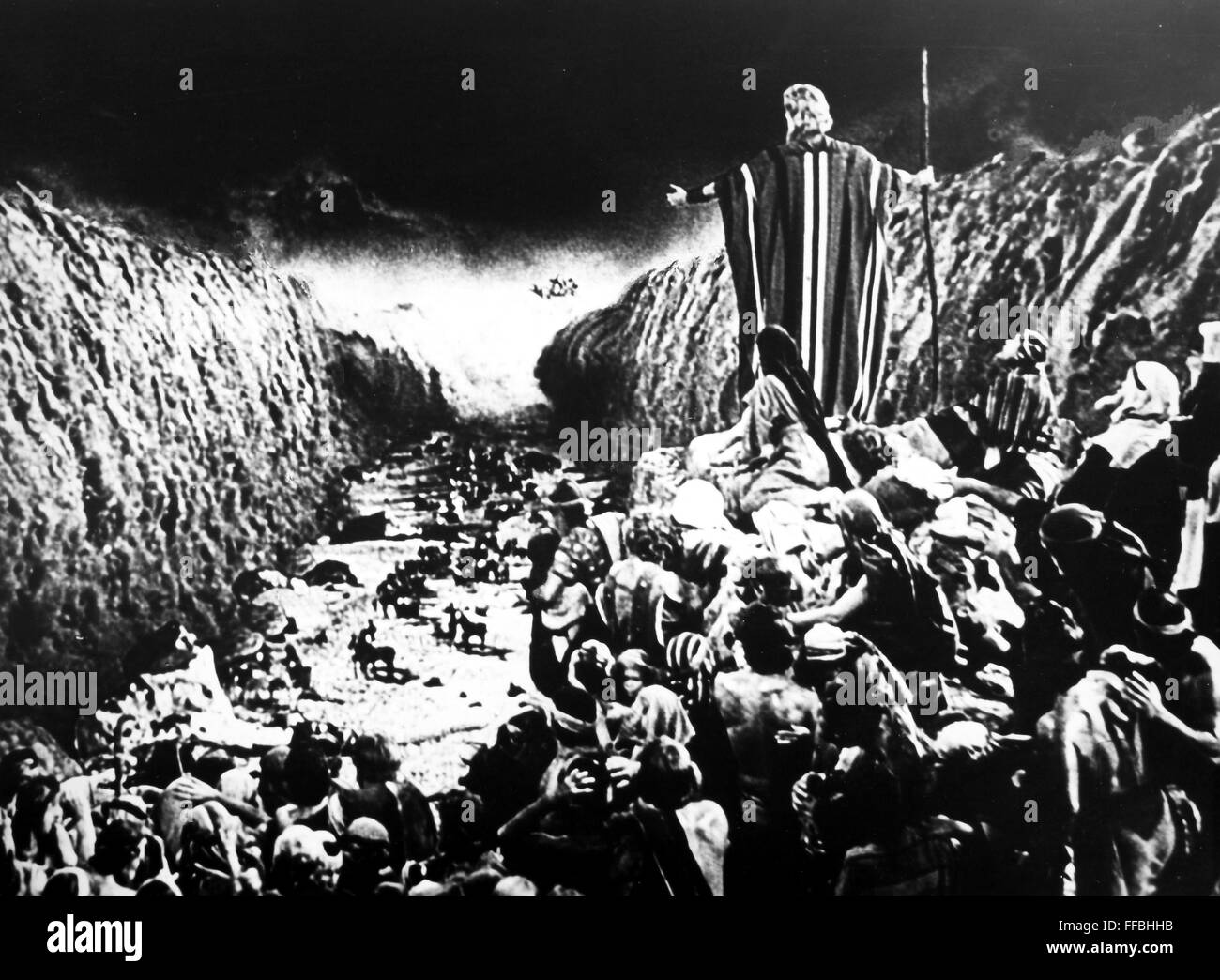 THE TEN COMMANDMENTS, 1956. /nCharlton Heston as Moses Stock Photo - Alamy