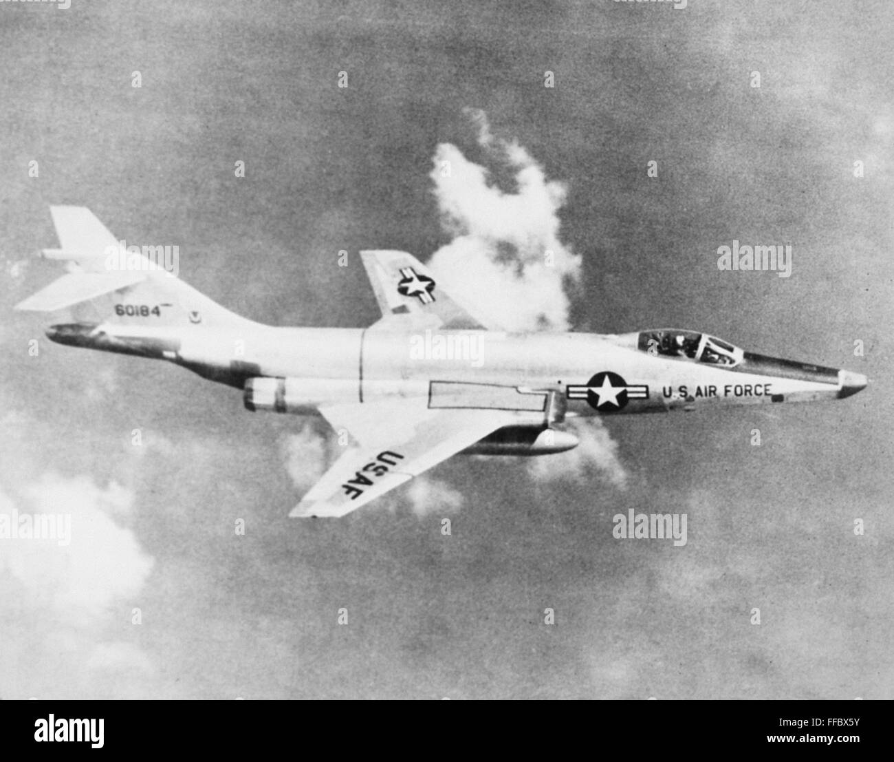 McDONNELL F-101 VOODOO. /nThe McDonnell F-101 Voodoo reconnaissance ...