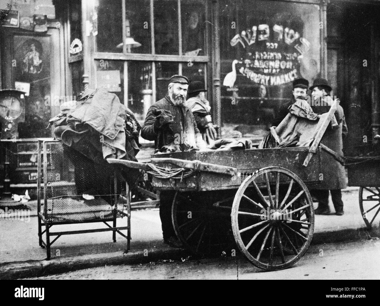 LOWER EAST SIDE, NYC. /nA pushcart peddler in New York City's Lower ...