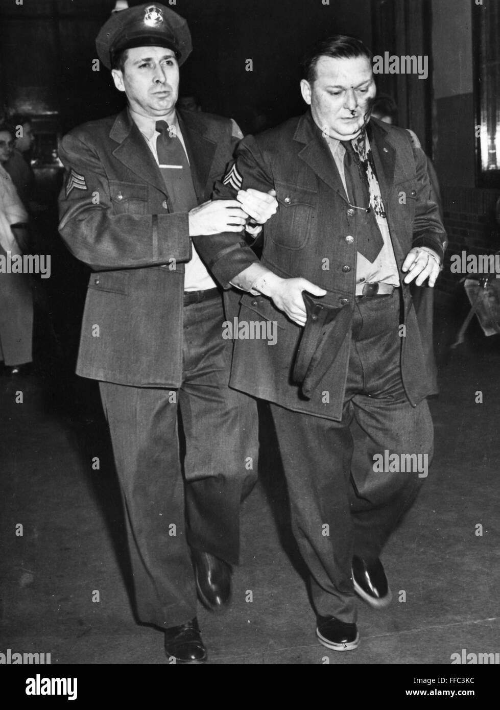 JACKSON PRISON RIOT, 1952. /nSergeant Harry Goodall (right), a guard at ...