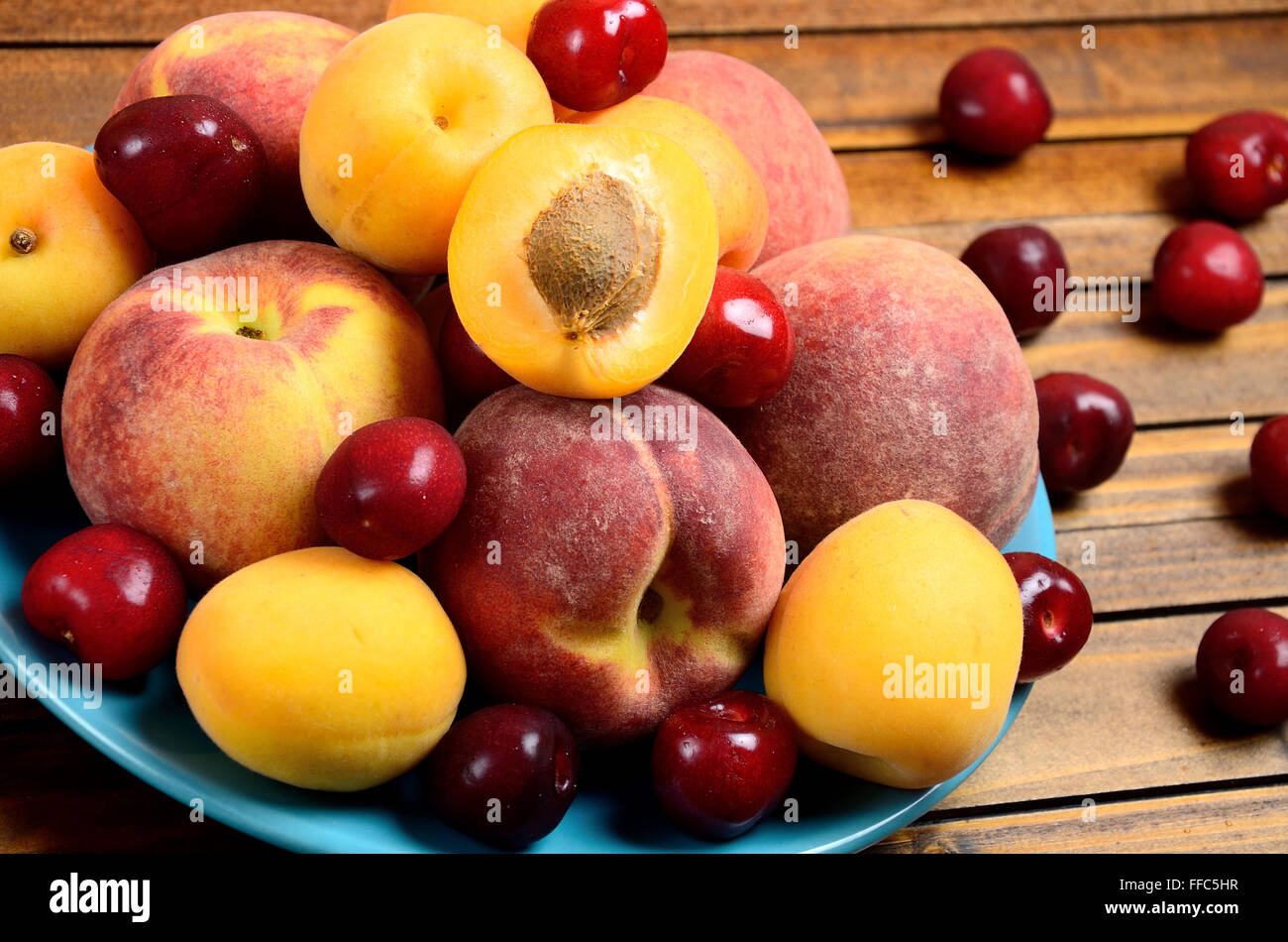 Dinner plate variety hi-res stock photography and images - Alamy