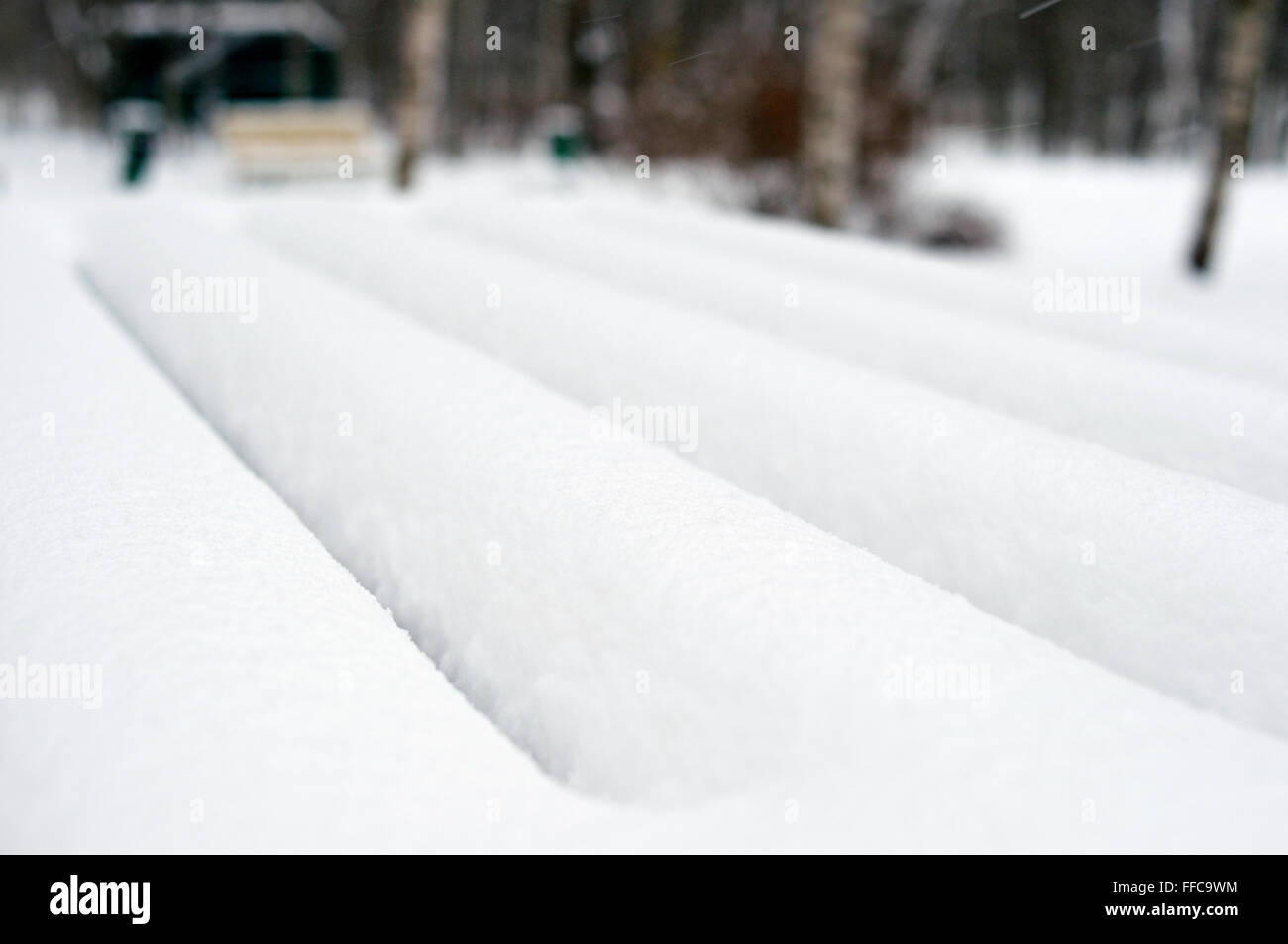 Layer of snow hi-res stock photography and images - Alamy