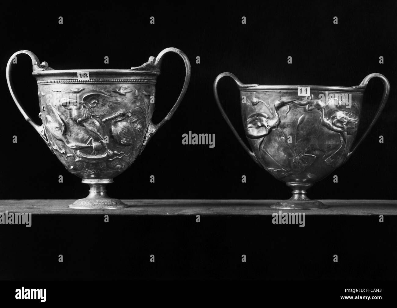 Ancient roman drinking cup High Resolution Stock Photography and Images ...