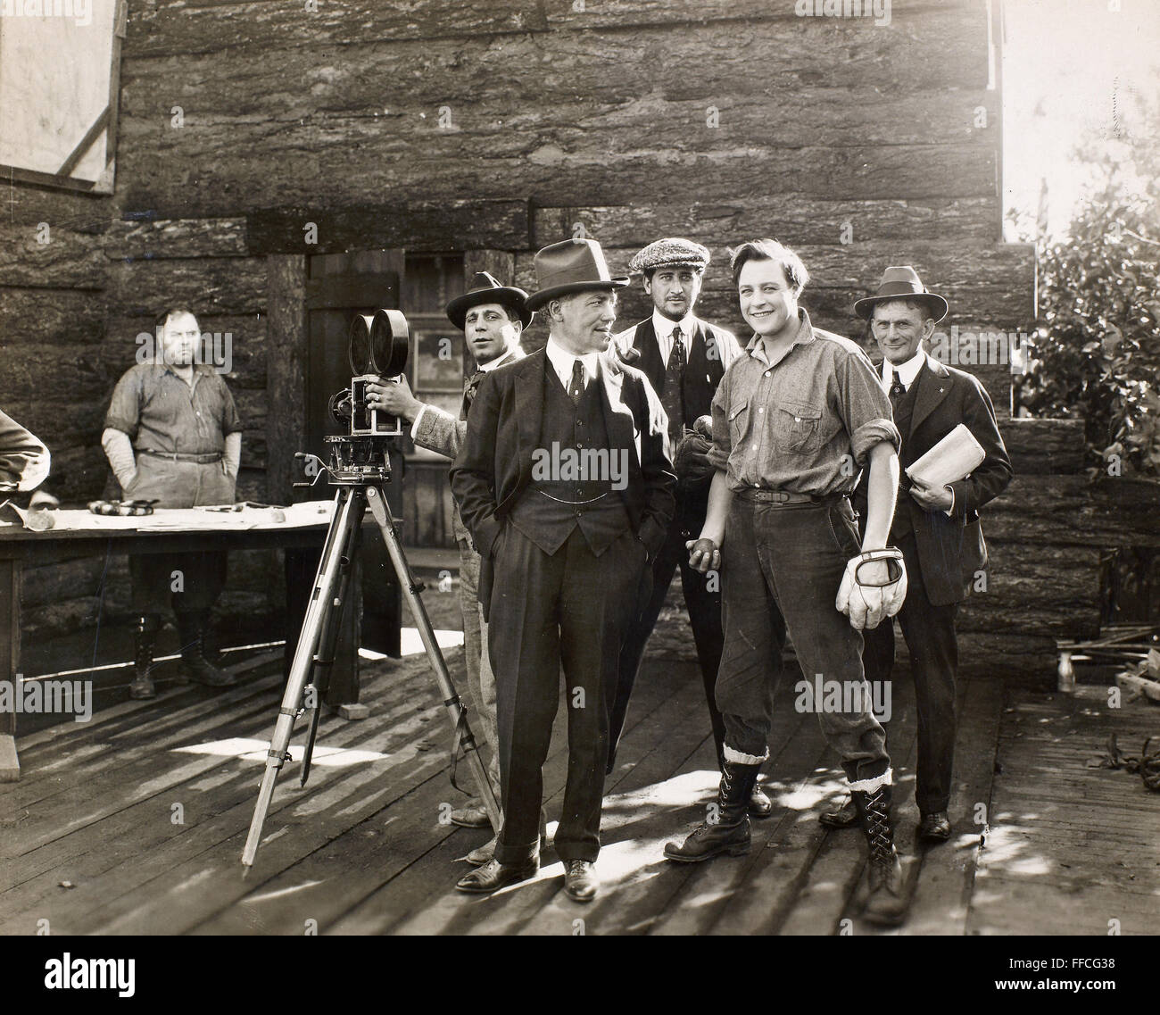 Actor movie set scene camera hi-res stock photography and images - Alamy