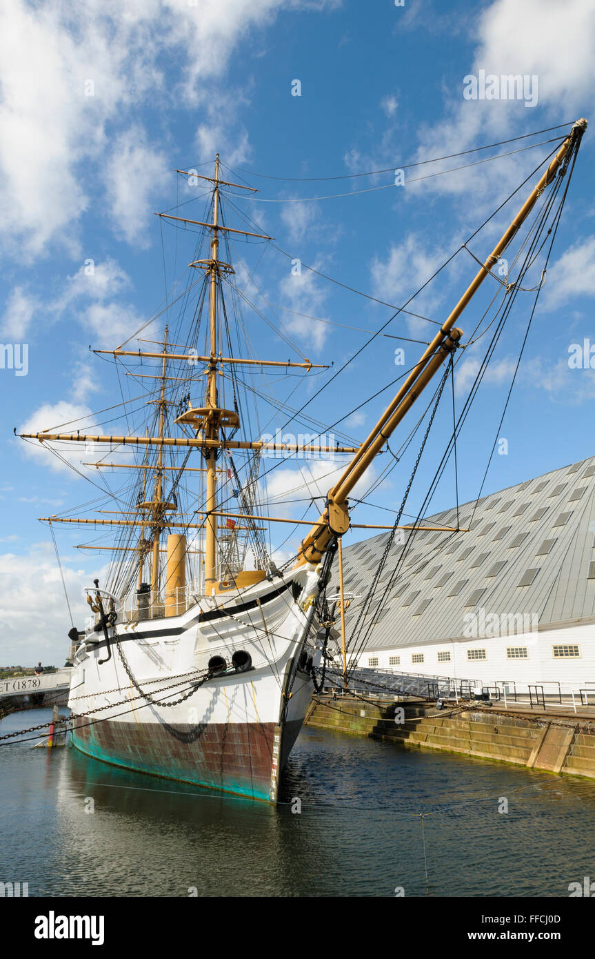 Doterel class sloop hi-res stock photography and images - Alamy