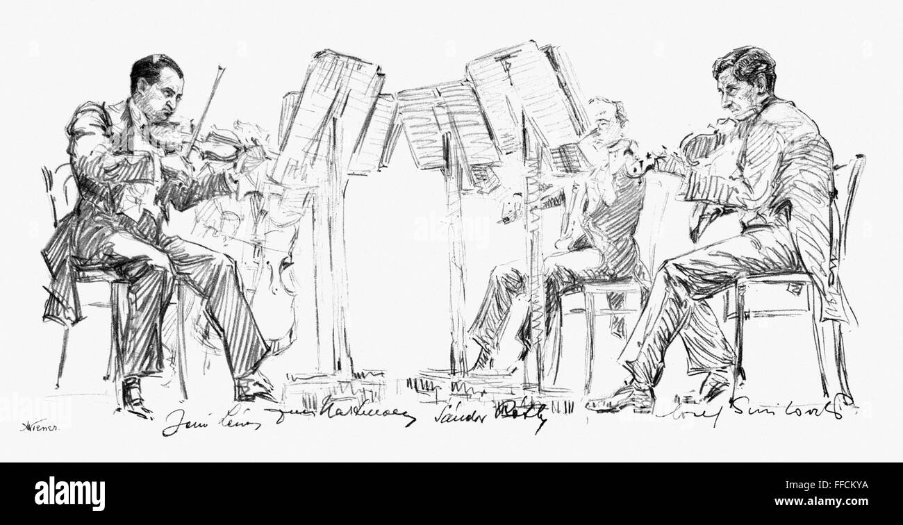 L╔NER STRING QUARTET. /nHungarian string quartet. Left to right: Jen÷ ...
